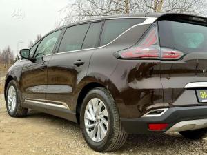 Renault Espace 2015 in Siauliai, with an engine capacity of 1.60 L and mileage of 219 thousand km for 9999 €, photo 8 on AUTOMOTO.COM.LV