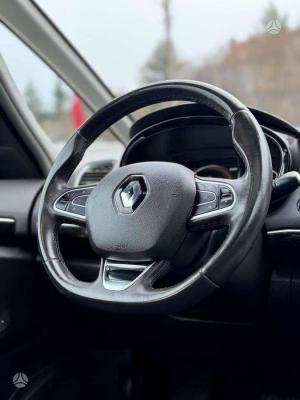 Renault Espace 2015 in Siauliai, with an engine capacity of 1.60 L and mileage of 219 thousand km for 9999 €, photo 26 on AUTOMOTO.COM.LV