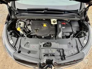 Renault Espace 2015 in Siauliai, with an engine capacity of 1.60 L and mileage of 219 thousand km for 9999 €, photo 41 on AUTOMOTO.COM.LV
