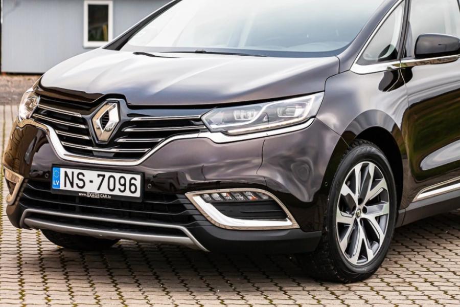 Renault Espace 2015 in Riga, with an engine capacity of 1.60 L and mileage of 229 thousand km for 11950 €, photo 27 on AUTOMOTO.COM.LV