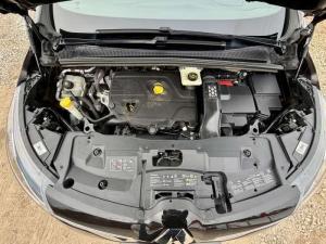 Renault Espace 2015 in Siauliai, with an engine capacity of 1.60 L and mileage of 219 thousand km for 9999 €, photo 41 on AUTOMOTO.COM.LV