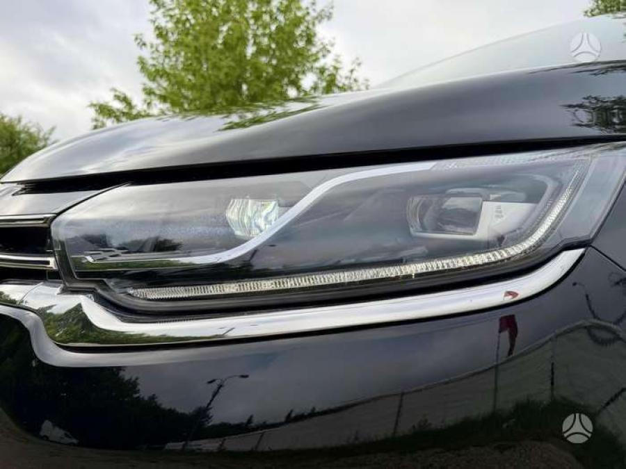 Renault Espace 2015 in Siauliai, with an engine capacity of 1.60 L and mileage of 204 thousand km for 11950 €, photo 20 on AUTOMOTO.COM.LV
