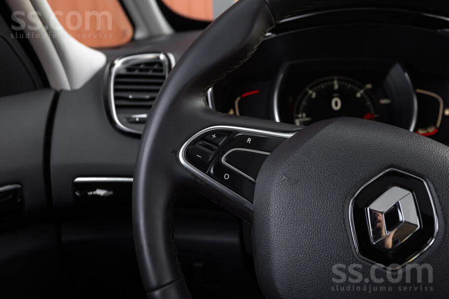 Renault Espace 2016 Jelgava, ar dzinēja tilpumu 1.60 L un nobraukumu 0 tūkst. km par 9500 €, foto 20 vietnē AUTOMOTO.COM.LV