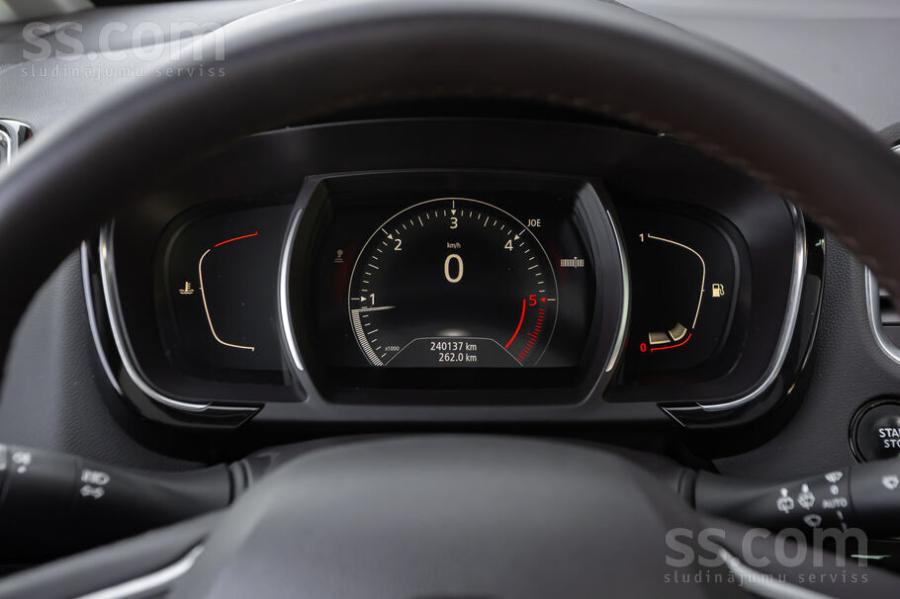 Renault Espace 2016 Jelgava, ar dzinēja tilpumu 1.60 L un nobraukumu 0 tūkst. km par 9500 €, foto 22 vietnē AUTOMOTO.COM.LV
