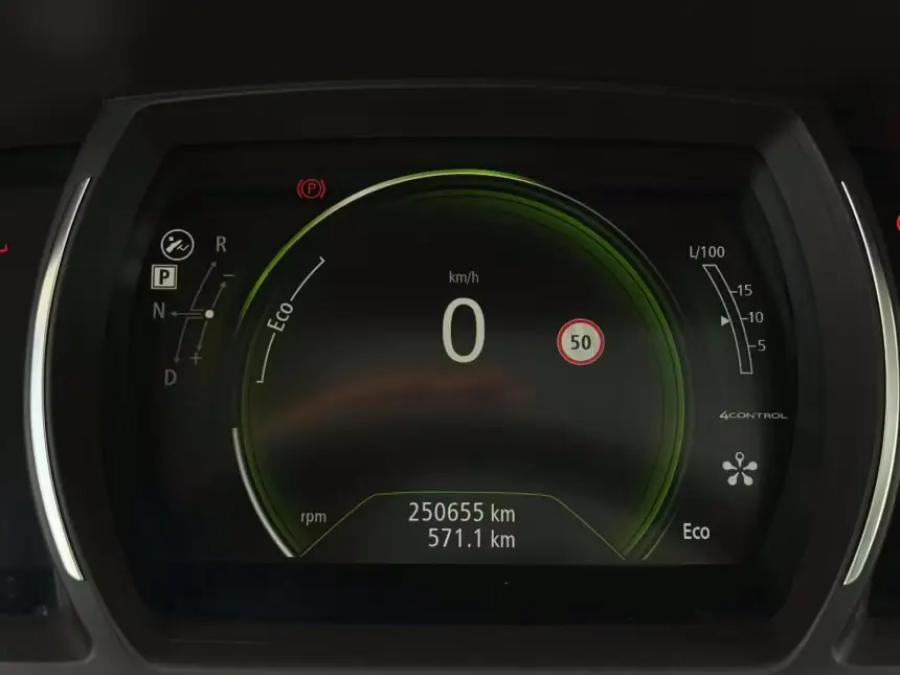 Renault Espace 2016 Jelgava, ar dzinēja tilpumu 1.60 L un nobraukumu 250 tūkst. km par 11400 €, foto 20 vietnē AUTOMOTO.COM.LV