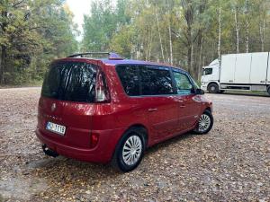 Red Renault Espace 2006 in Riga, with an engine capacity of 1.90 L and mileage of 311 thousand km for 2300 €, photo 5 on AUTOMOTO.COM.LV