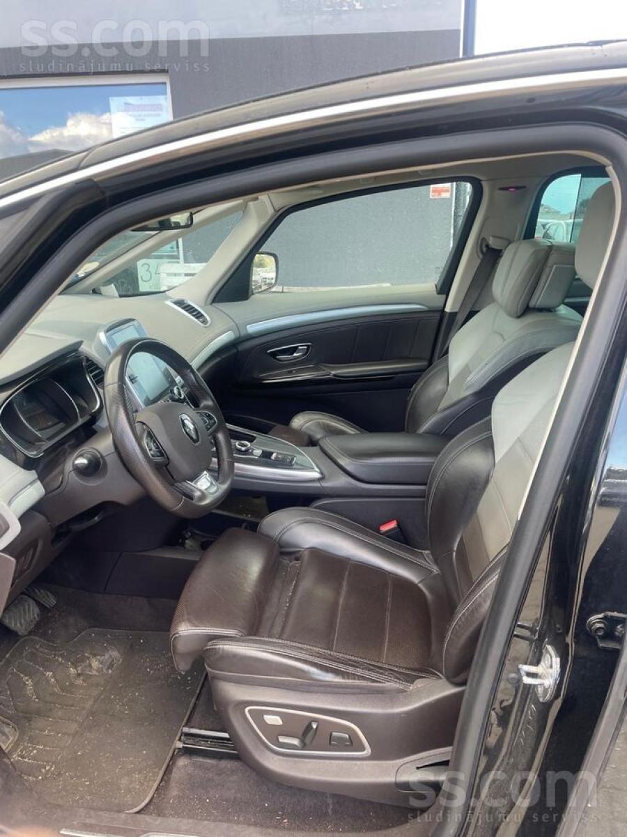 Red Renault Espace 2015 in Riga, with an engine capacity of 1.60 L and mileage of 246 thousand km for 7700 €, photo 4 on AUTOMOTO.COM.LV