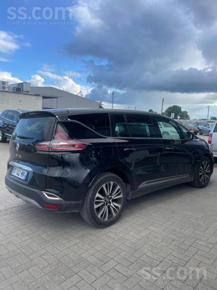 Red Renault Espace 2015 in Riga, with an engine capacity of 1.60 L and mileage of 246 thousand km for 7700 €, photo 5 on AUTOMOTO.COM.LV