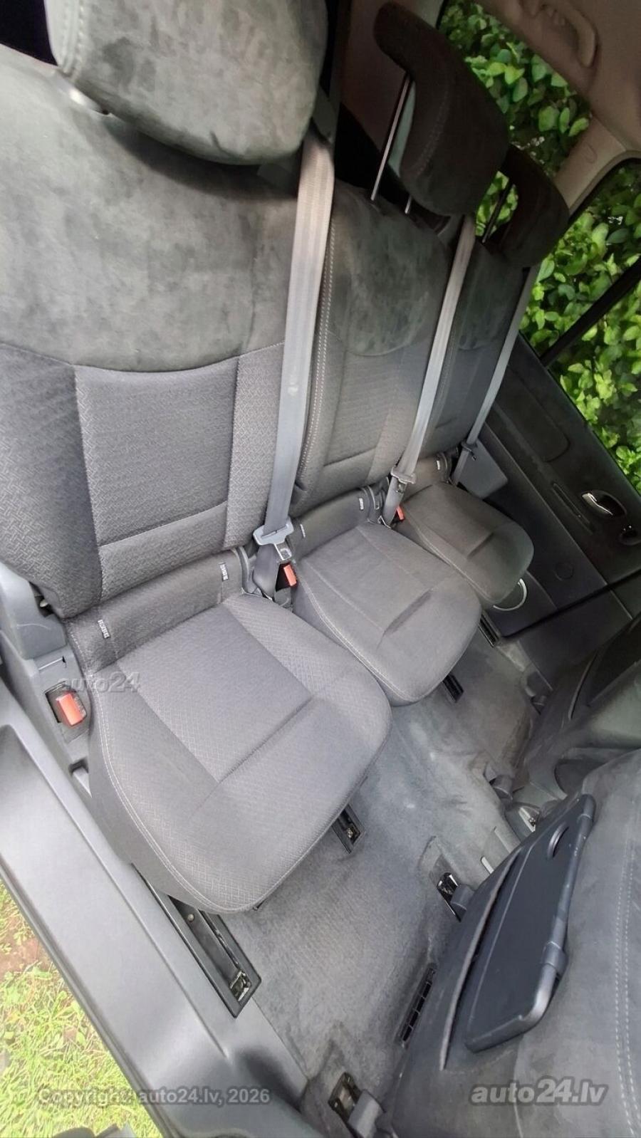 Renault Espace 2008 Rakvere, ar dzinēja tilpumu 2.00 L un nobraukumu 367 tūkst. km par 2950 €, foto 7 vietnē AUTOMOTO.COM.LV
