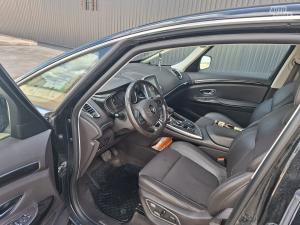 Renault Espace 2015 in Mazeikiai, with an engine capacity of 1.60 L and mileage of 253 thousand km for 8900 €, photo 9 on AUTOMOTO.COM.LV