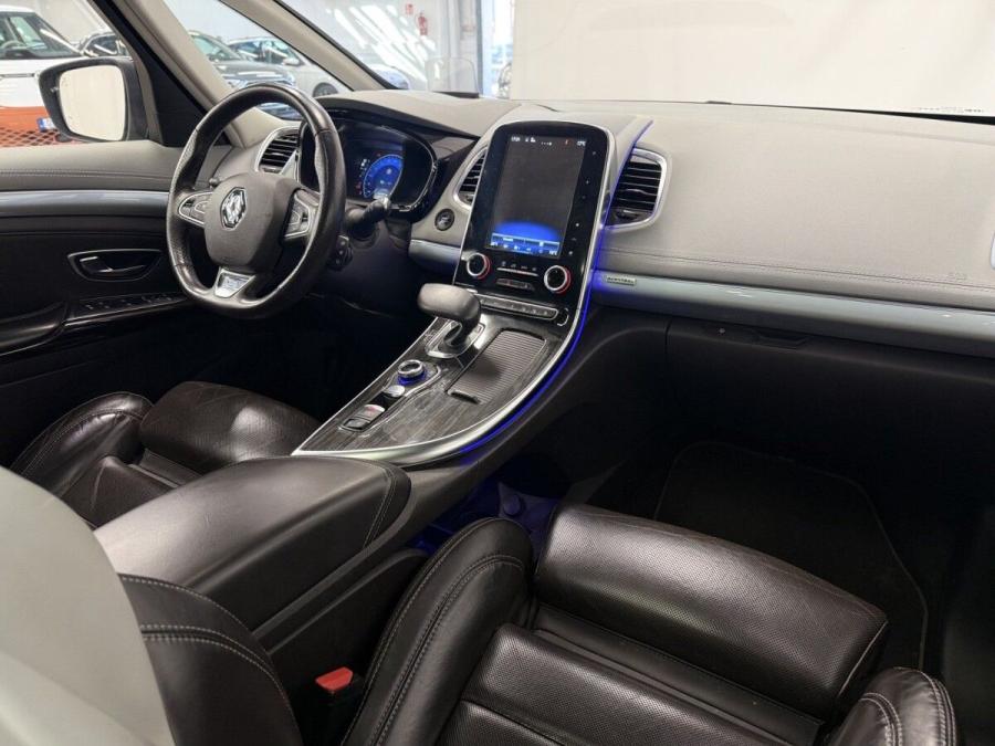 Renault Espace 2018 Tallina, ar dzinēja tilpumu 1.80 L un nobraukumu 150 tūkst. km par 16600 €, foto 5 vietnē AUTOMOTO.COM.LV