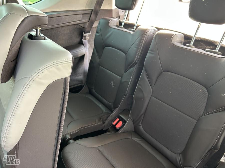 Violet Renault Espace 2016 in Vilnius, with an engine capacity of 1.60 L and mileage of 240 thousand km for 15000 €, photo 11 on AUTOMOTO.COM.LV