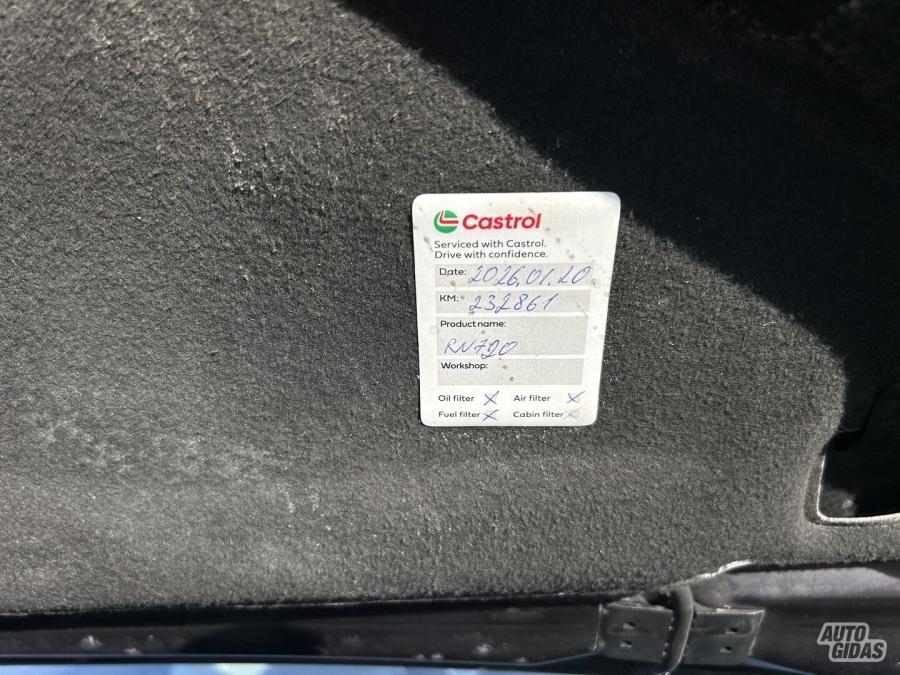Violet Renault Espace 2016 in Vilnius, with an engine capacity of 1.60 L and mileage of 240 thousand km for 15000 €, photo 15 on AUTOMOTO.COM.LV