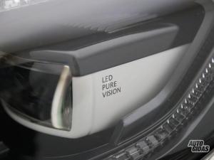 Violets Renault Espace 2015 Viļņa, ar dzinēja tilpumu 1.60 L un nobraukumu 177 tūkst. km par 12499 €, foto 32 vietnē AUTOMOTO.COM.LV