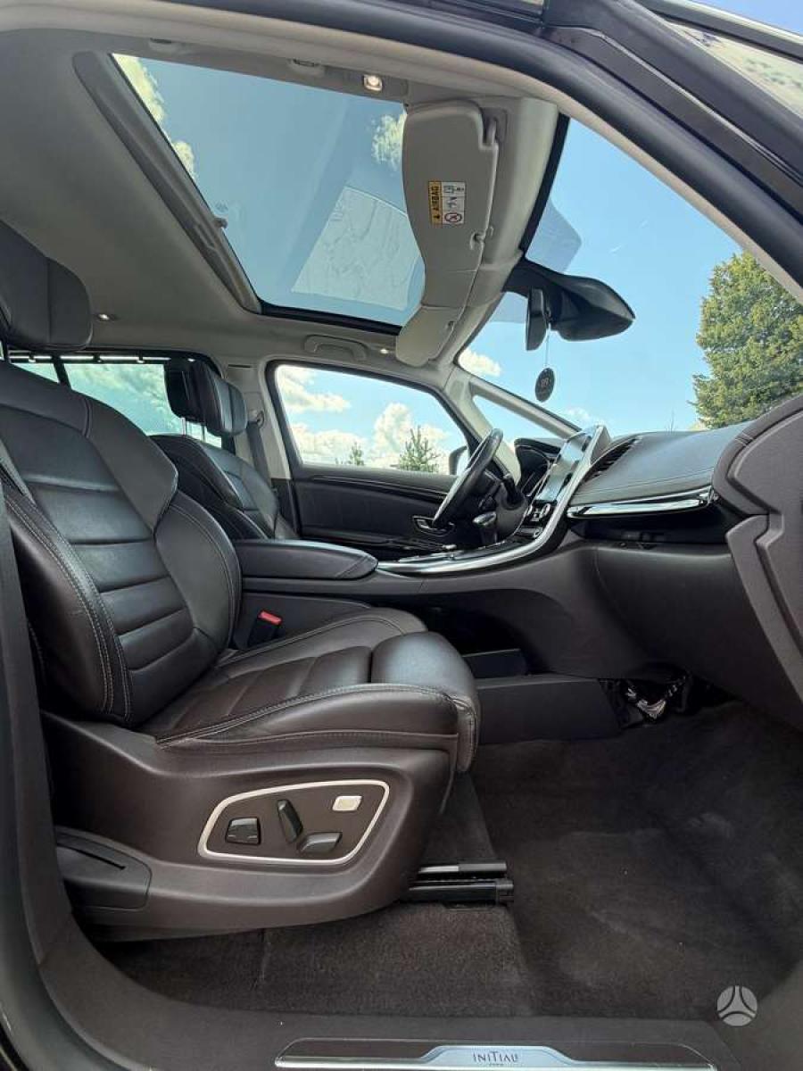 Violets Renault Espace 2015 Tauragė, ar dzinēja tilpumu 1.60 L un nobraukumu 187 tūkst. km par 8400 €, foto 34 vietnē AUTOMOTO.COM.LV