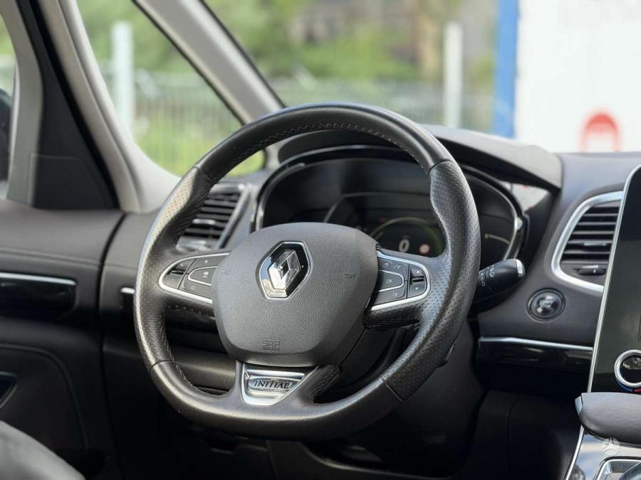 Violets Renault Espace 2015 Tauragė, ar dzinēja tilpumu 1.60 L un nobraukumu 187 tūkst. km par 8400 €, foto 43 vietnē AUTOMOTO.COM.LV