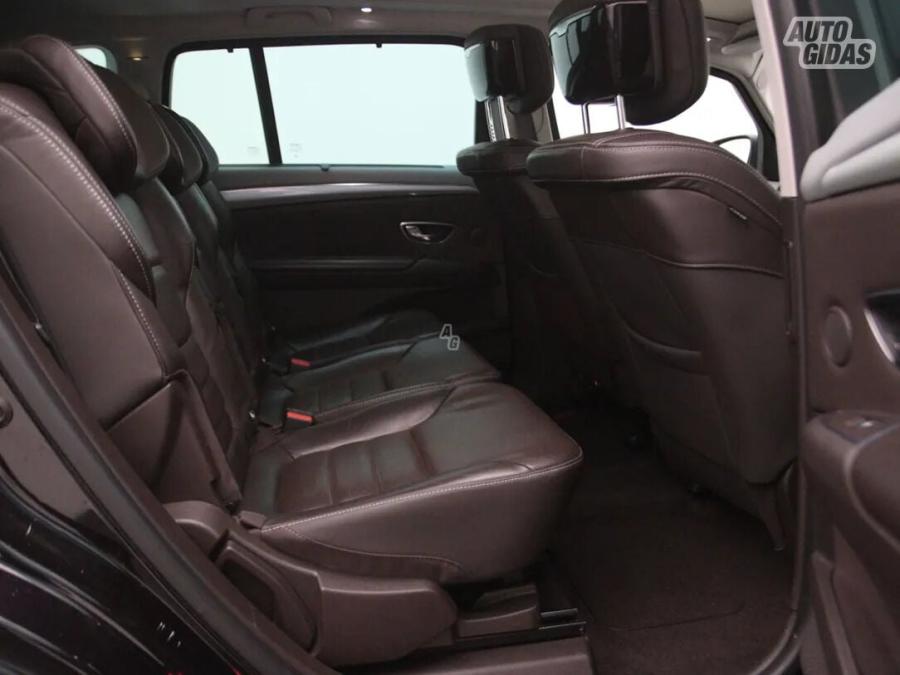 Violets Renault Espace 2016 Viļņa, ar dzinēja tilpumu 1.60 L un nobraukumu 177 tūkst. km par 13899 €, foto 16 vietnē AUTOMOTO.COM.LV
