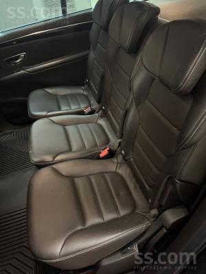 Violets Renault Espace 2016 Rīga, ar dzinēja tilpumu 1.60 L un nobraukumu 168 tūkst. km par 13950 €, foto 13 vietnē AUTOMOTO.COM.LV