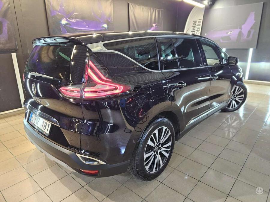 Violet Renault Espace 2016 in Vilnius, with an engine capacity of 1.60 L and mileage of 300 thousand km for 8900 €, photo 7 on AUTOMOTO.COM.LV