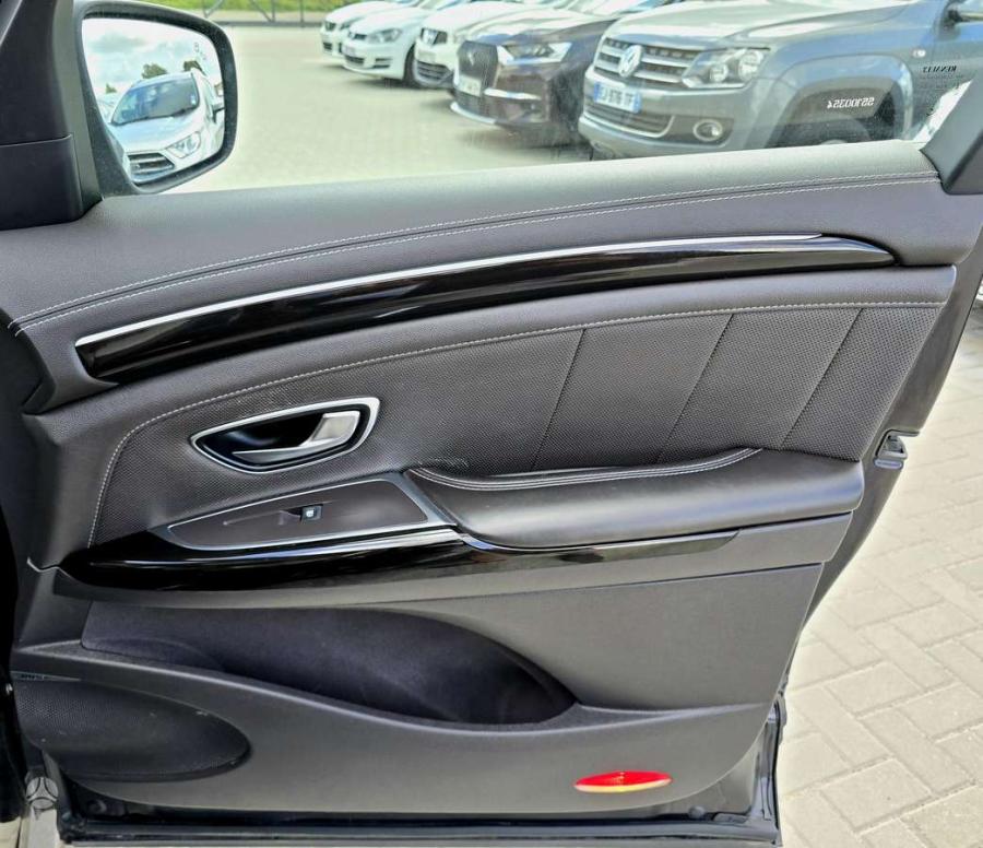 Violets Renault Espace 2016 Tauragė, ar dzinēja tilpumu 1.60 L un nobraukumu 170 tūkst. km par 9200 €, foto 29 vietnē AUTOMOTO.COM.LV
