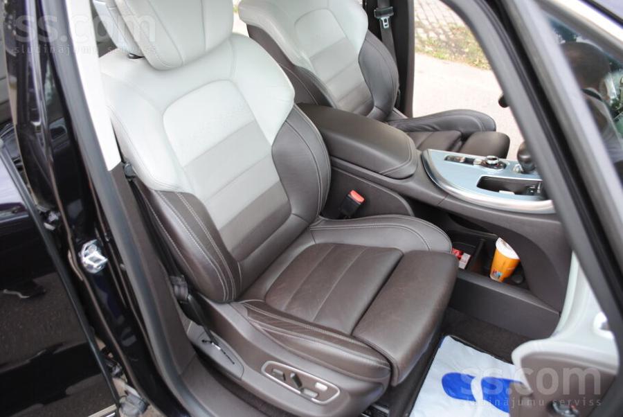 Violet Renault Espace 2016 in Riga, with an engine capacity of 1.60 L and mileage of 175 thousand km for 11990 €, photo 14 on AUTOMOTO.COM.LV