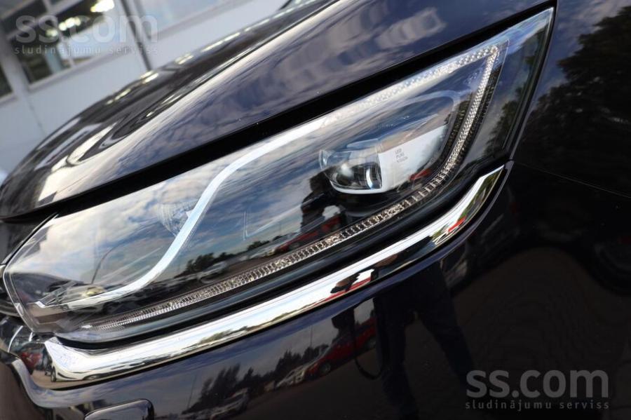 Violet Renault Espace 2016 in Riga, with an engine capacity of 1.60 L and mileage of 170 thousand km for 12995 €, photo 4 on AUTOMOTO.COM.LV