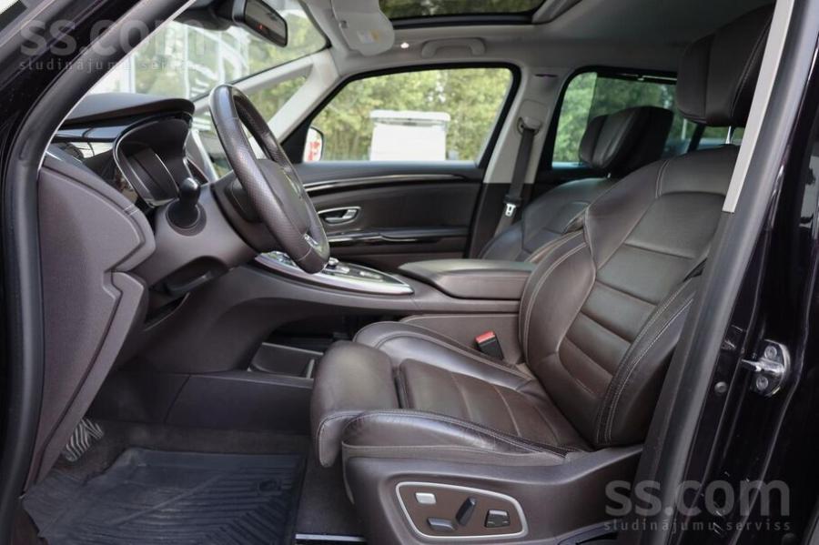 Violet Renault Espace 2016 in Riga, with an engine capacity of 1.60 L and mileage of 170 thousand km for 12995 €, photo 12 on AUTOMOTO.COM.LV