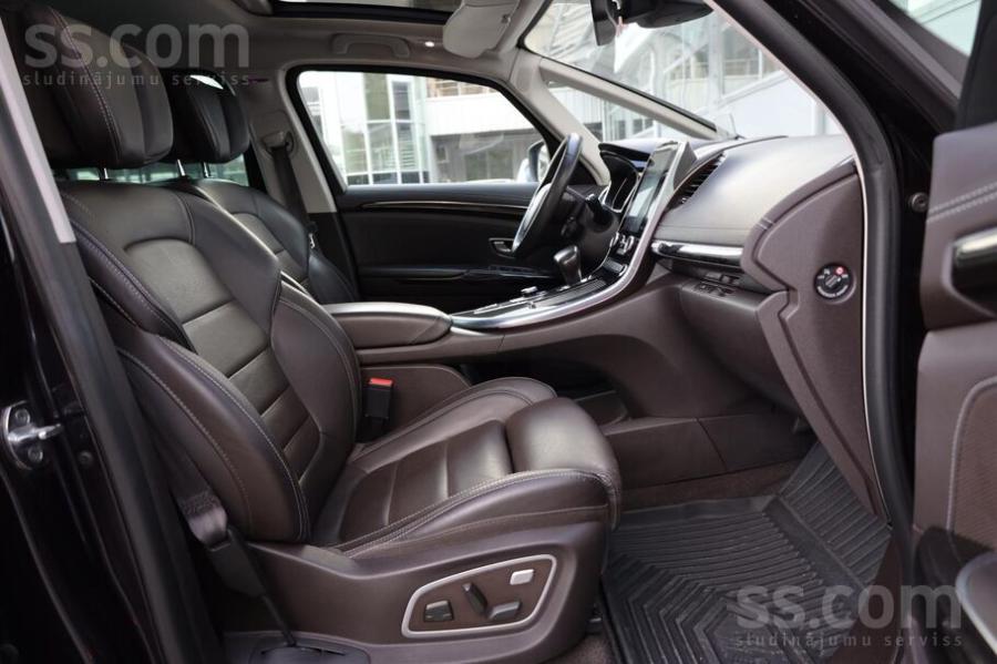 Violet Renault Espace 2016 in Riga, with an engine capacity of 1.60 L and mileage of 170 thousand km for 12995 €, photo 16 on AUTOMOTO.COM.LV