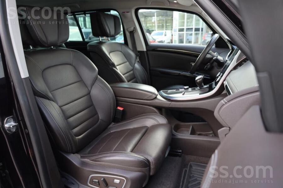 Violet Renault Espace 2016 in Riga, with an engine capacity of 1.60 L and mileage of 170 thousand km for 12995 €, photo 17 on AUTOMOTO.COM.LV