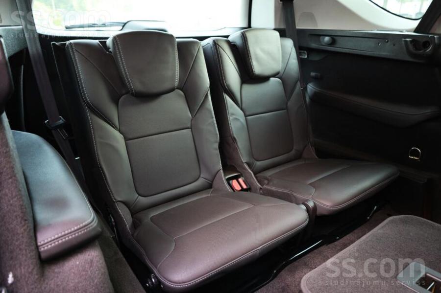 Violet Renault Espace 2016 in Riga, with an engine capacity of 1.60 L and mileage of 170 thousand km for 12995 €, photo 22 on AUTOMOTO.COM.LV