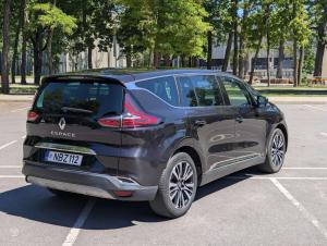 Violet Renault Espace 2017 in Kaunas, with an engine capacity of 1.62 L and mileage of 273 thousand km for 14917 €, photo 5 on AUTOMOTO.COM.LV