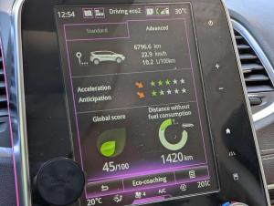 Violet Renault Espace 2017 in Kaunas, with an engine capacity of 1.62 L and mileage of 273 thousand km for 14917 €, photo 29 on AUTOMOTO.COM.LV