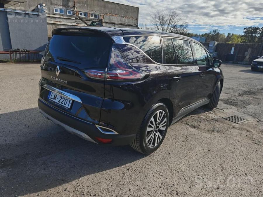 Violets Renault Espace 2018 Rīga, ar dzinēja tilpumu 1.60 L un nobraukumu 149 tūkst. km par 15000 €, foto 5 vietnē AUTOMOTO.COM.LV