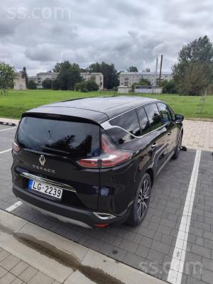 Violet Renault Espace 2018 in Riga, with an engine capacity of 1.60 L and mileage of 85 thousand km for 15200 €, photo 5 on AUTOMOTO.COM.LV