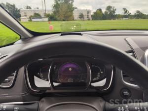 Violet Renault Espace 2018 in Riga, with an engine capacity of 1.60 L and mileage of 85 thousand km for 15200 €, photo 16 on AUTOMOTO.COM.LV