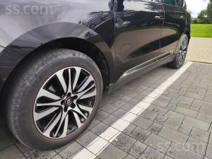 Violet Renault Espace 2018 in Riga, with an engine capacity of 1.60 L and mileage of 85 thousand km for 15200 €, photo 18 on AUTOMOTO.COM.LV