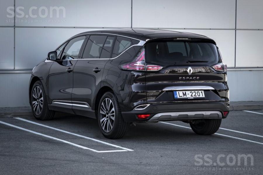 Violet Renault Espace 2018 in Riga, with an engine capacity of 1.60 L and mileage of 150 thousand km for 15500 €, photo 7 on AUTOMOTO.COM.LV