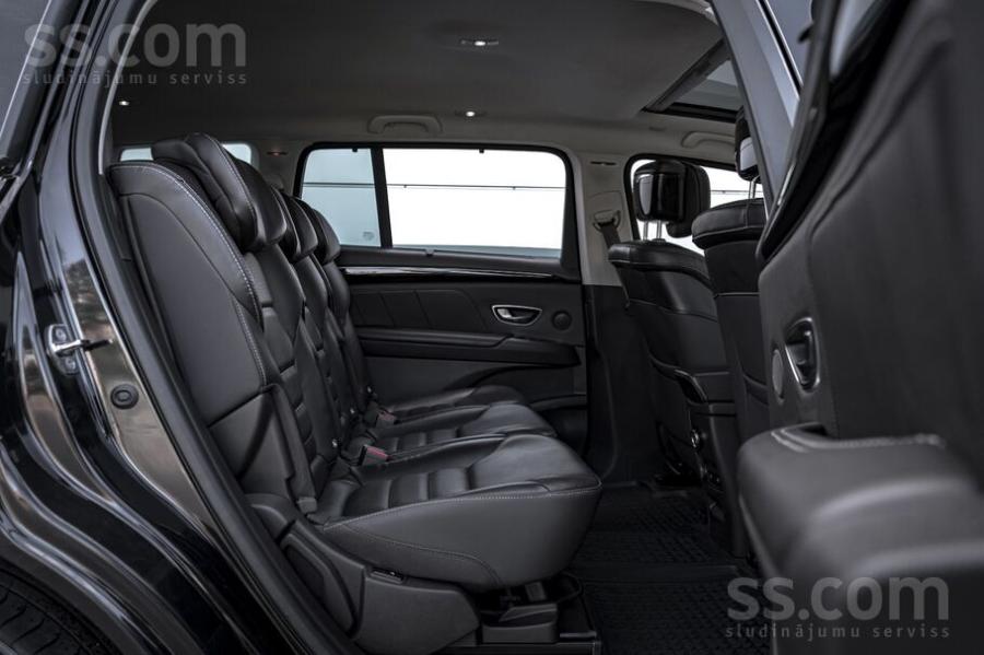 Violet Renault Espace 2018 in Riga, with an engine capacity of 1.60 L and mileage of 150 thousand km for 15500 €, photo 15 on AUTOMOTO.COM.LV