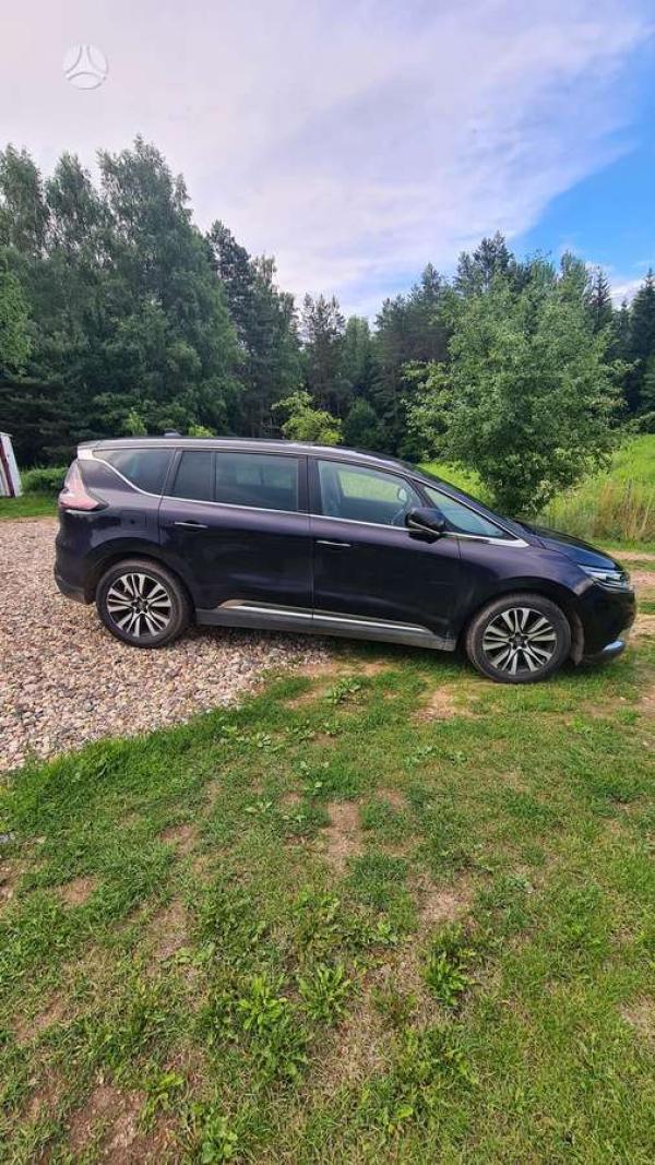 Violet Renault Espace 2021 in Vilnius, with an engine capacity of 2.00 L and mileage of 113 thousand km for 18400 €, photo 4 on AUTOMOTO.COM.LV