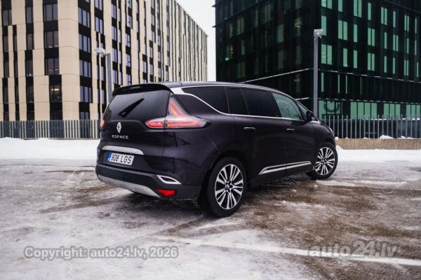 Violet Renault Espace 2016 in Tallinn, with an engine capacity of 1.60 L and mileage of 228 thousand km for 8499 €, photo 3 on AUTOMOTO.COM.LV