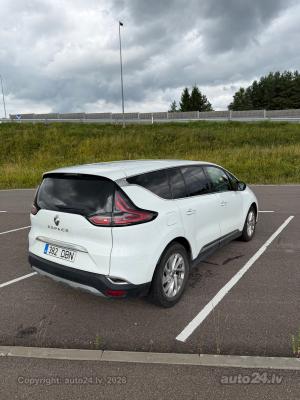 Balts Renault Espace 2015 Tallina, ar dzinēja tilpumu 1.60 L un nobraukumu 348 tūkst. km par 7800 €, foto 6 vietnē AUTOMOTO.COM.LV