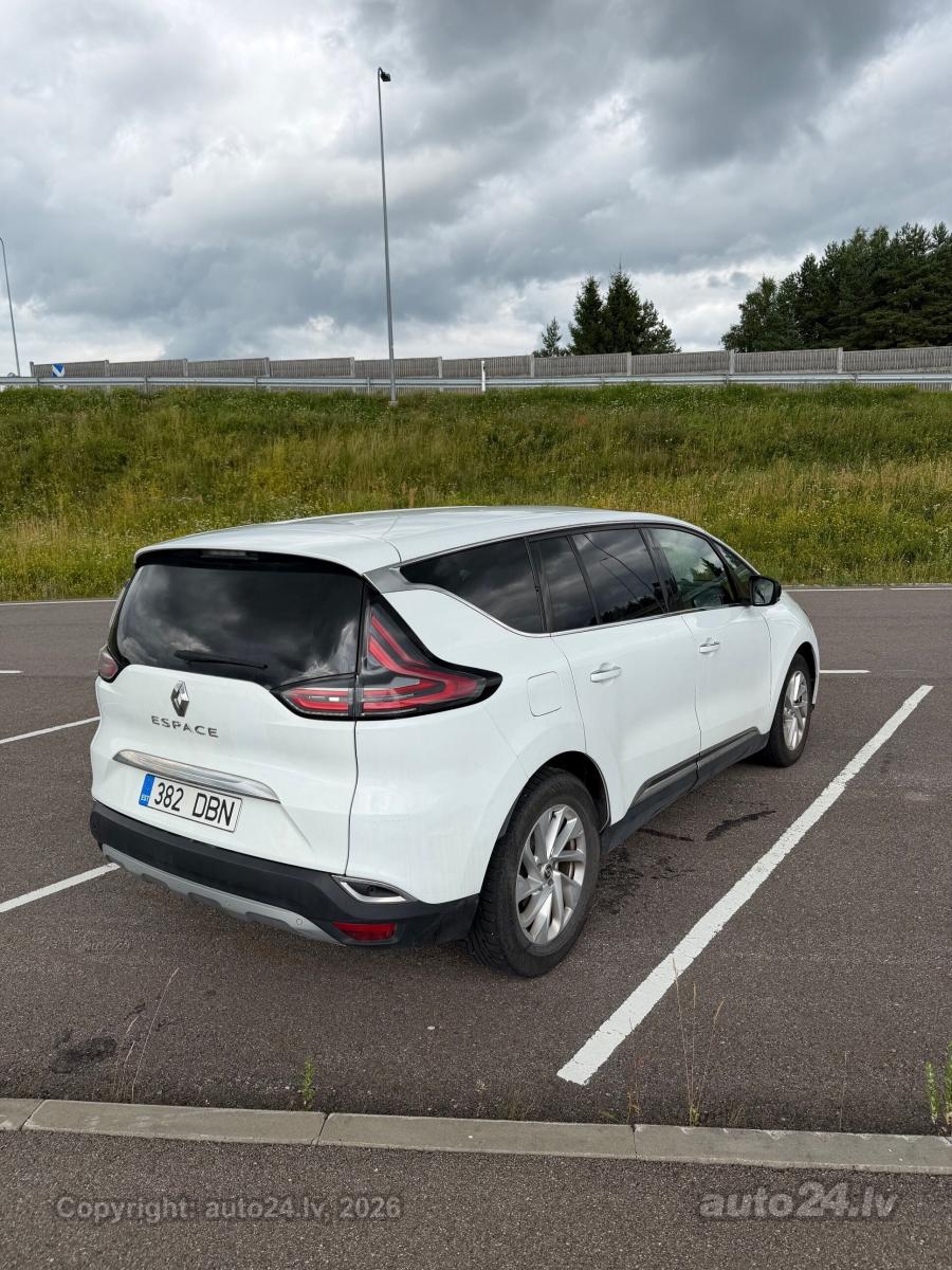 Balts Renault Espace 2015 Tallina, ar dzinēja tilpumu 1.60 L un nobraukumu 348 tūkst. km par 7800 €, foto 6 vietnē AUTOMOTO.COM.LV