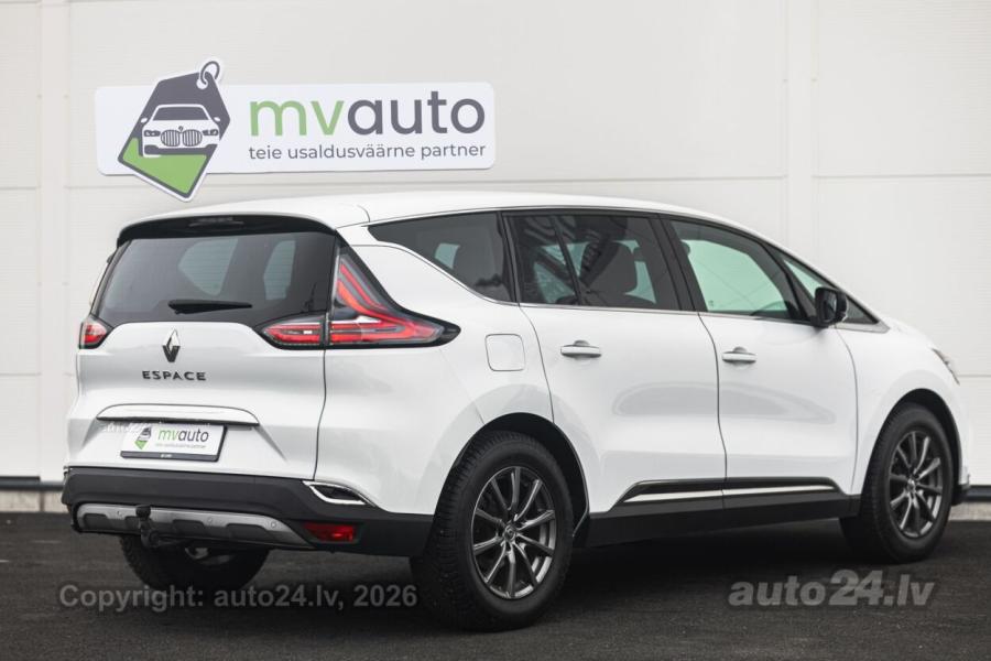 White Renault Espace 2017 in Tallinn, with an engine capacity of 1.60 L and mileage of 116 thousand km for 13990 €, photo 2 on AUTOMOTO.COM.LV