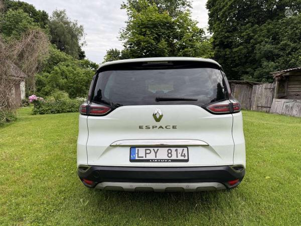 White Renault Espace 2018 in Klaipeda, with an engine capacity of 1.60 L and mileage of 165 thousand km for 8500 €, photo 5 on AUTOMOTO.COM.LV