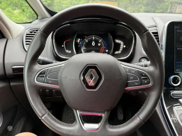 White Renault Espace 2018 in Klaipeda, with an engine capacity of 1.60 L and mileage of 165 thousand km for 8500 €, photo 9 on AUTOMOTO.COM.LV