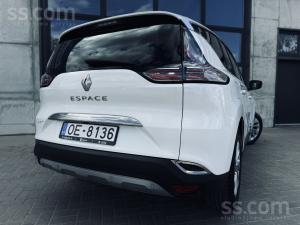 White Renault Espace 2015 in Cesis, with an engine capacity of 1.60 L and mileage of 0 thousand km for 10990 €, photo 5 on AUTOMOTO.COM.LV