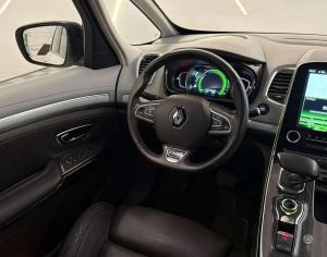 White Renault Espace 2015 in Marijampole, with an engine capacity of 1.60 L and mileage of 268 thousand km for 9999 €, photo 16 on AUTOMOTO.COM.LV