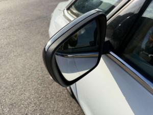 White Renault Espace 2015 in Kaunas, with an engine capacity of 1.60 L and mileage of 220 thousand km for 6150 €, photo 13 on AUTOMOTO.COM.LV