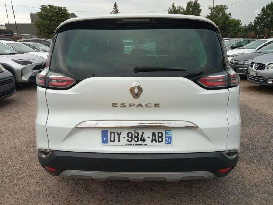 Balts Renault Espace 2015 Panevēža, ar dzinēja tilpumu 1.60 L un nobraukumu 252 tūkst. km par 6600 €, foto 14 vietnē AUTOMOTO.COM.LV