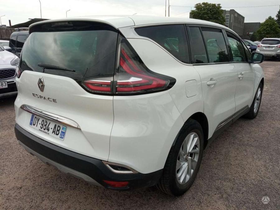 Balts Renault Espace 2015 Panevēža, ar dzinēja tilpumu 1.60 L un nobraukumu 252 tūkst. km par 6600 €, foto 16 vietnē AUTOMOTO.COM.LV